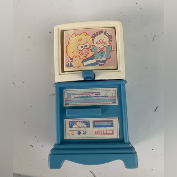 Fisher-Price | Toys | Vintage Fisher Price Loving Family Dollhouse ...
